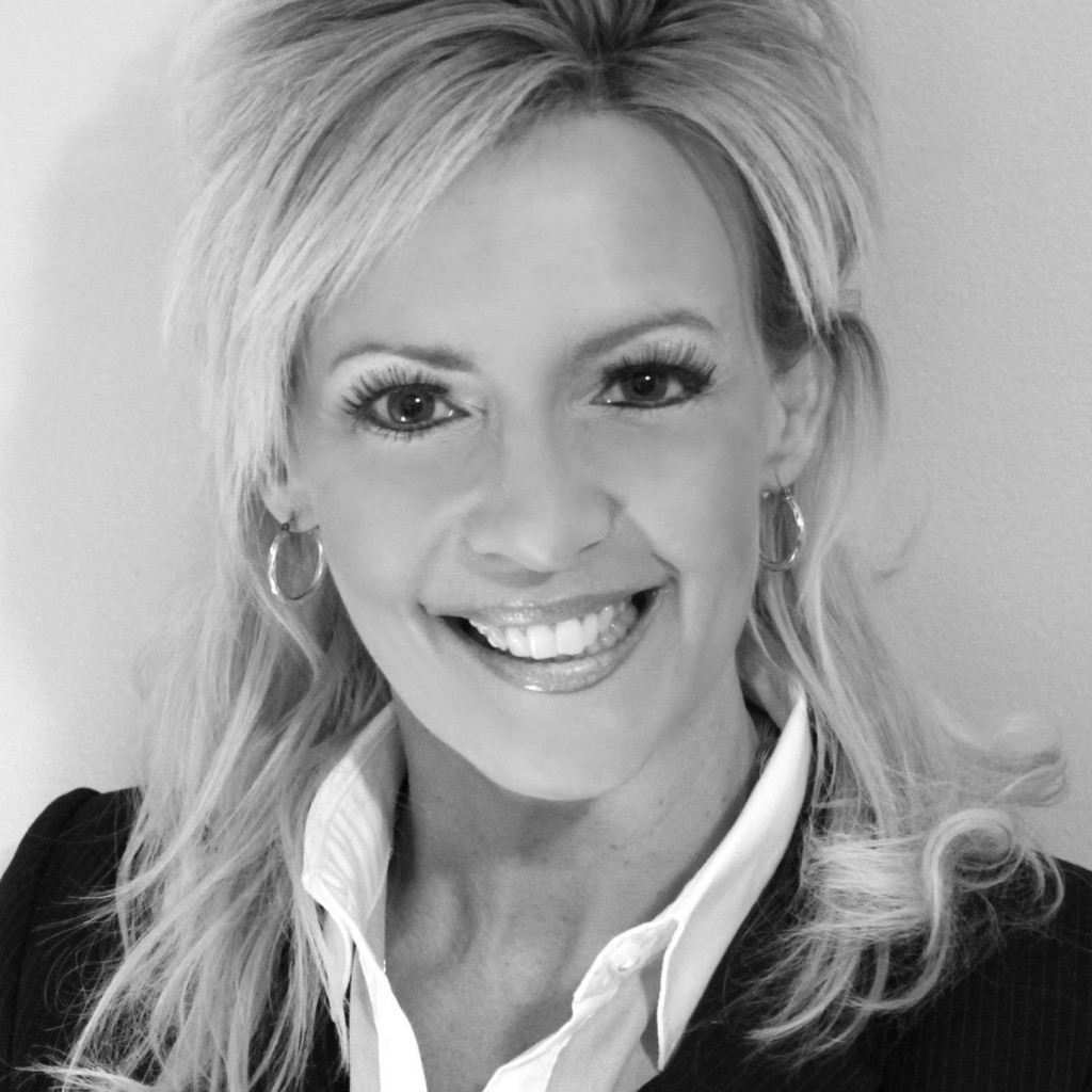 Introducing Robyn Hoffman, New Vice President for Institutional Advancement – MOREOVER