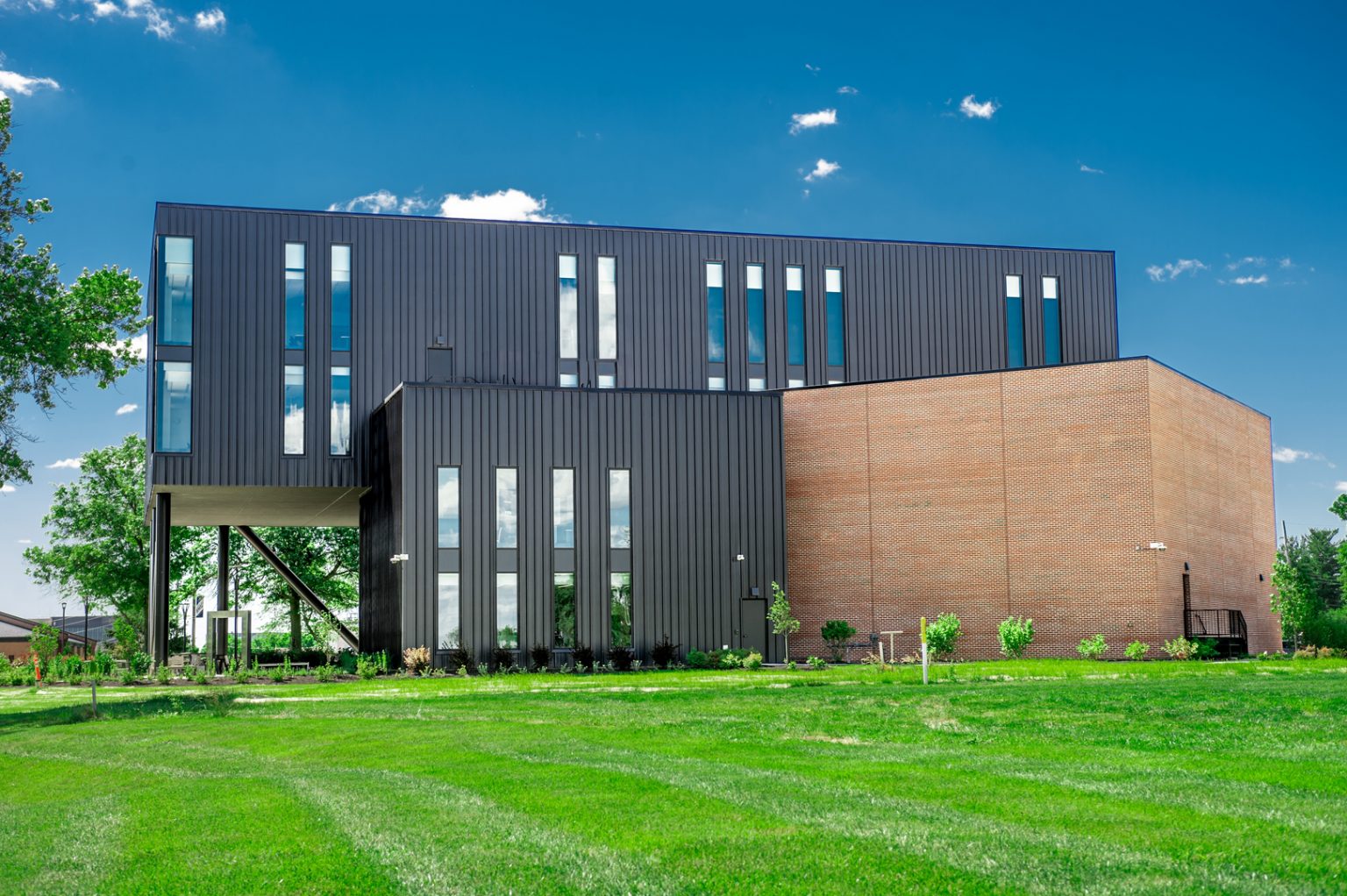 THOMAS MORE UNIVERSITY CELEBRATES OPENING OF NEW ACADEMIC CENTER – MOREOVER