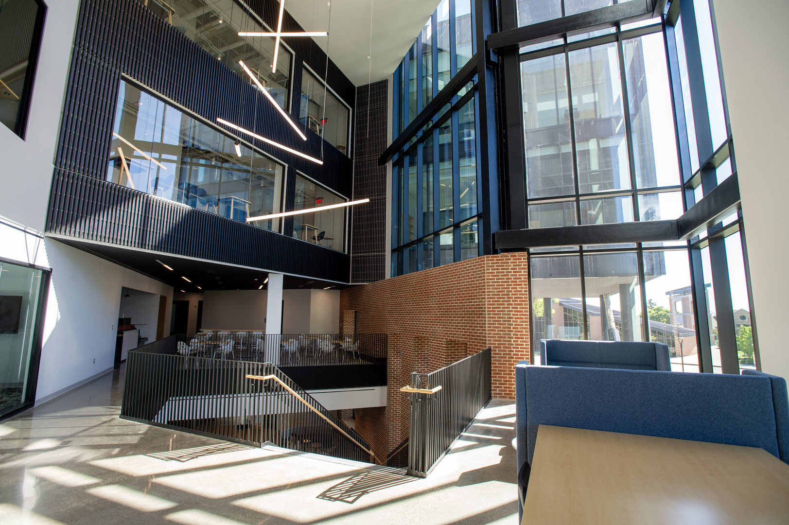 THOMAS MORE UNIVERSITY CELEBRATES OPENING OF NEW ACADEMIC CENTER – MOREOVER